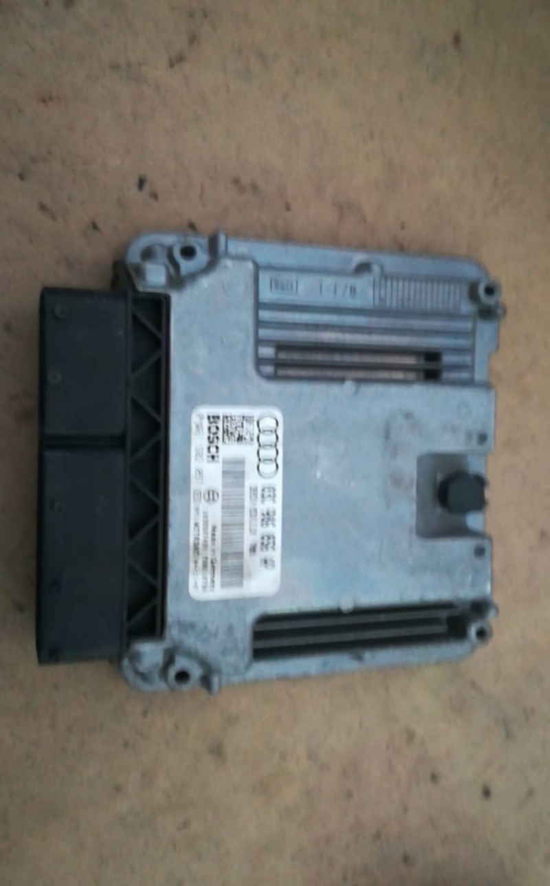 Engine control unit (ECU) AUDI A3 (8P1) 1.6 FSI 6218373 | B-Parts