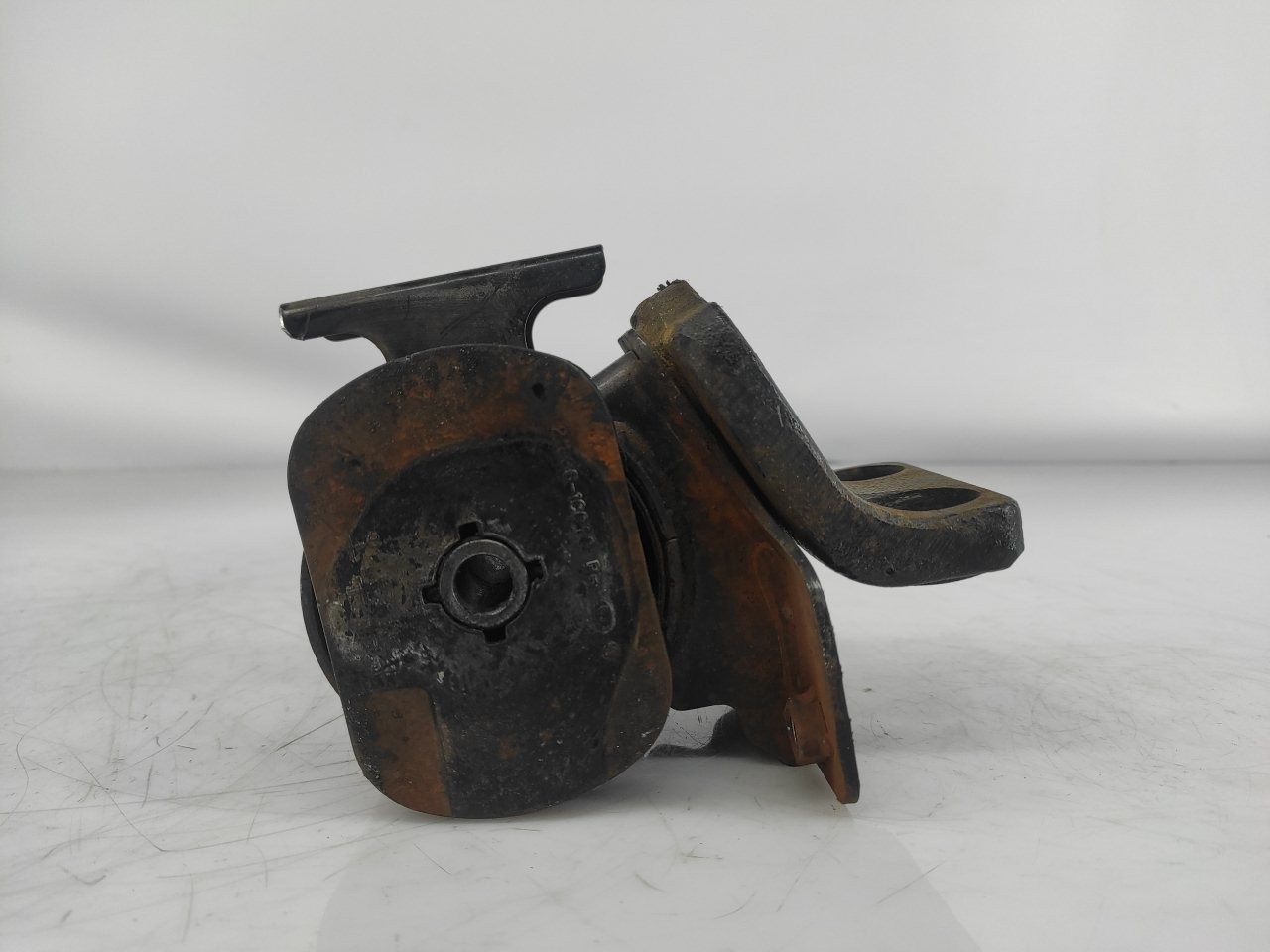 Engine mount HYUNDAI GETZ (TB) 1.1 7782796 | B-Parts