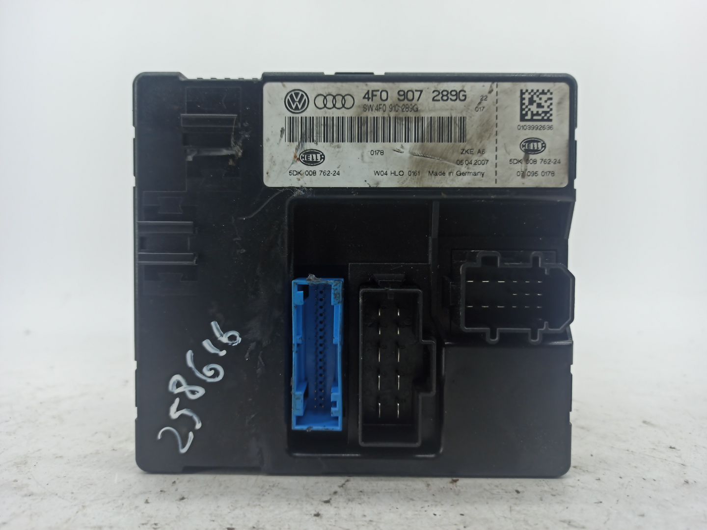 Lights ECU AUDI A6 C6 Avant (4F5) 3.0 TDI quattro 8409851 | B-Parts