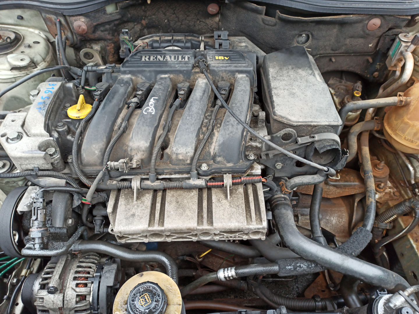 Renault Scenic 2001 Engine