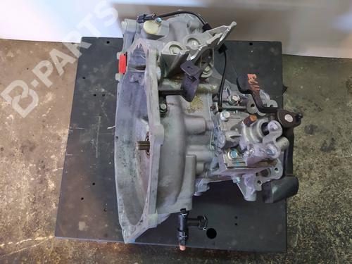 Manual gearbox OPEL KARL (C16) 1.0 9271993 | B-Parts