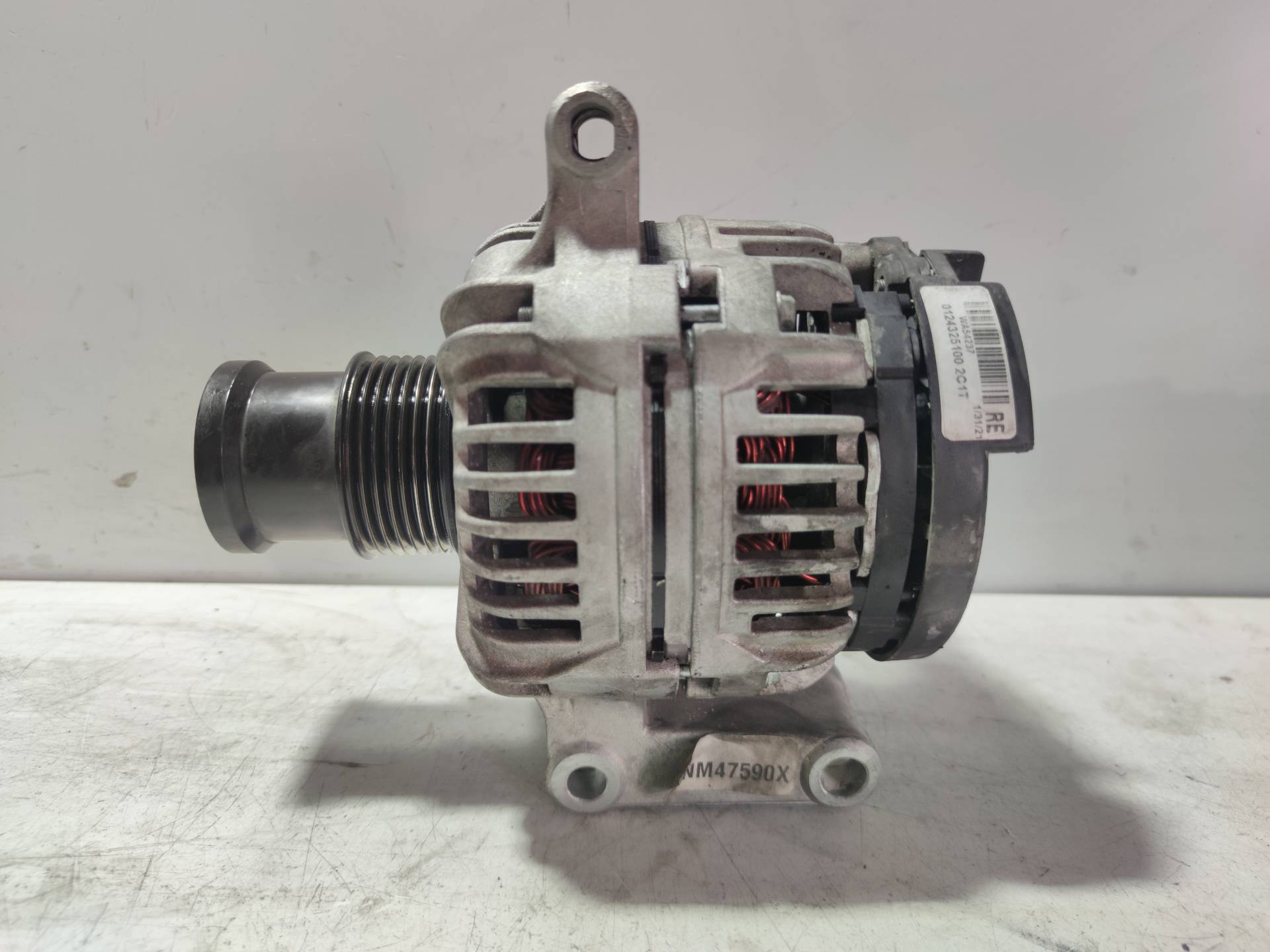 Alternator FORD TRANSIT Van (FA_ _) 2.4 TDCi 13494117 | B-Parts