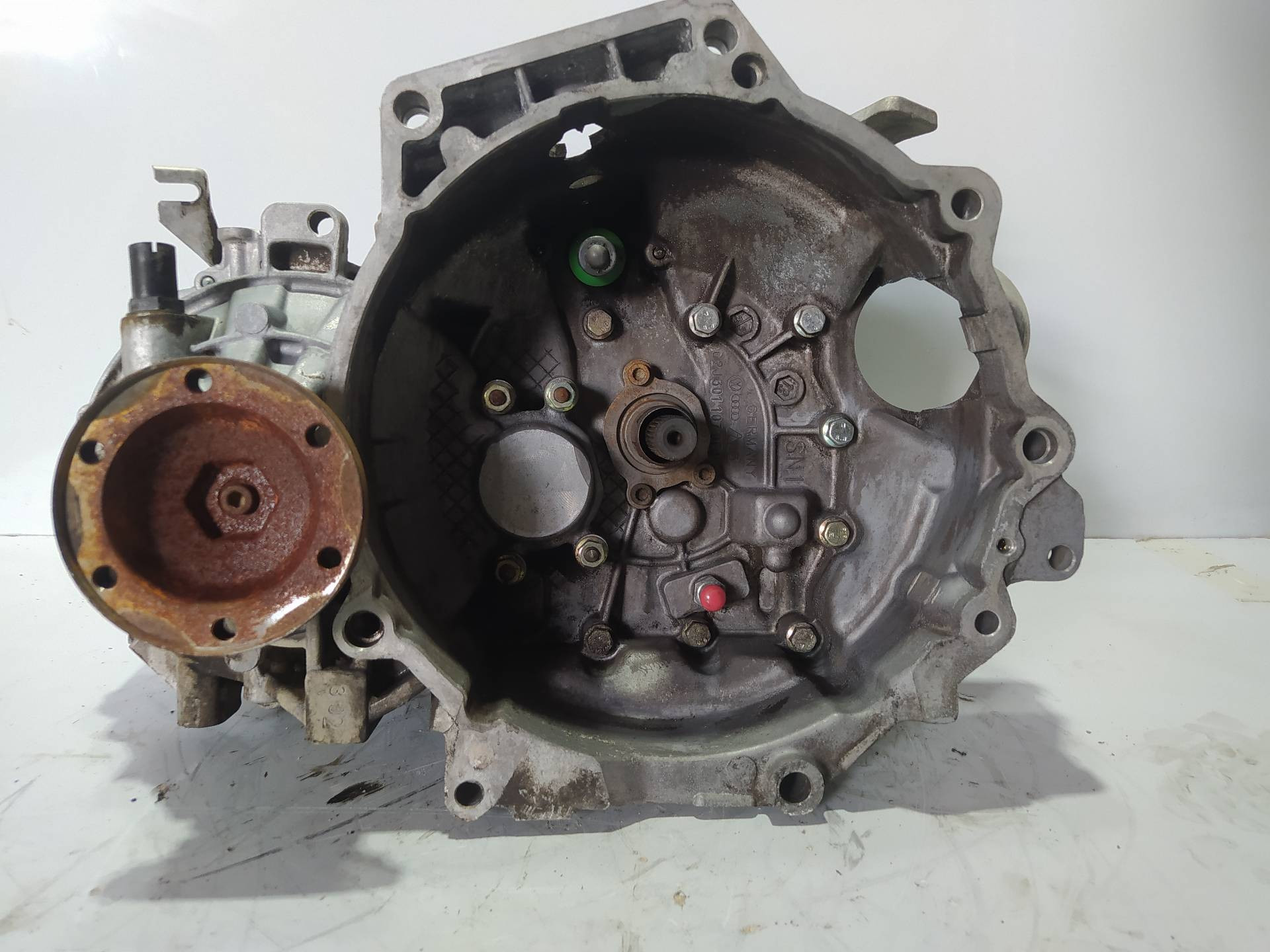 Gearbox VW POLO IV (9N_, 9A_) 1.4 TDI 8716005 | B-Parts