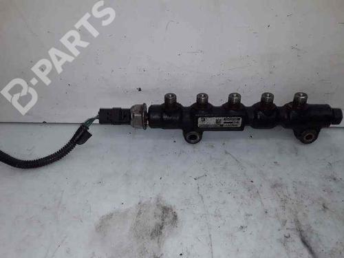 Injection rail PEUGEOT 307 (3A/C) 1.6 HDi 110 8573789 | B-Parts