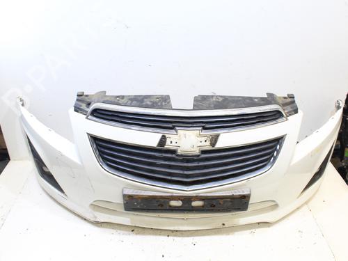 Paragolpes delantero CHEVROLET CRUZE (J300) 2.0 CDI 4928887 | B-Parts