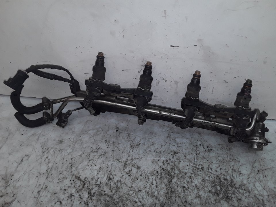 Injection rail AUDI A3 (8P1) 1.8 TFSI 10345521 | B-Parts