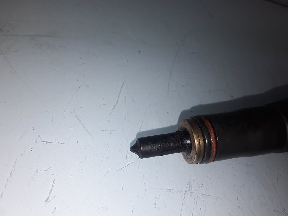 Injector VW TOUAREG (7LA, 7L6, 7L7) 9214124 | B-Parts