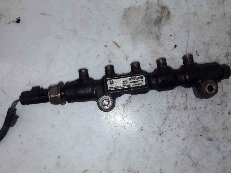 Injection rail PEUGEOT 307 (3A/C) 1.6 HDi 110 8573789 | B-Parts
