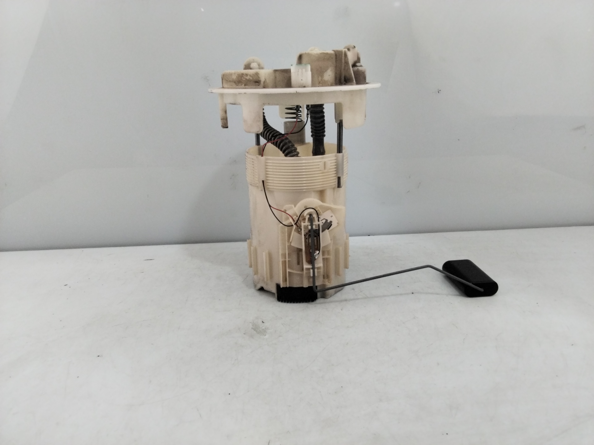 Fuel pump PEUGEOT 208 I (CA_, CC_) 23866757 | B-Parts