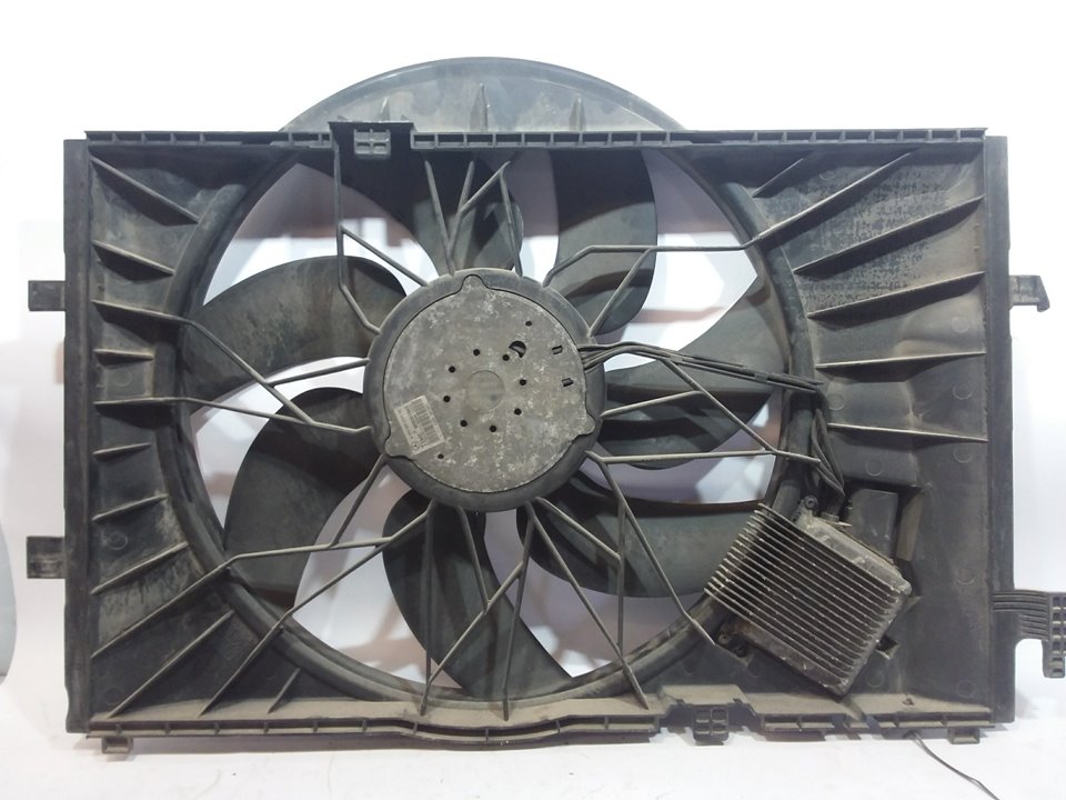 Radiator fan MERCEDES-BENZ C-CLASS (W203) C 180 Kompressor (203.046 ...