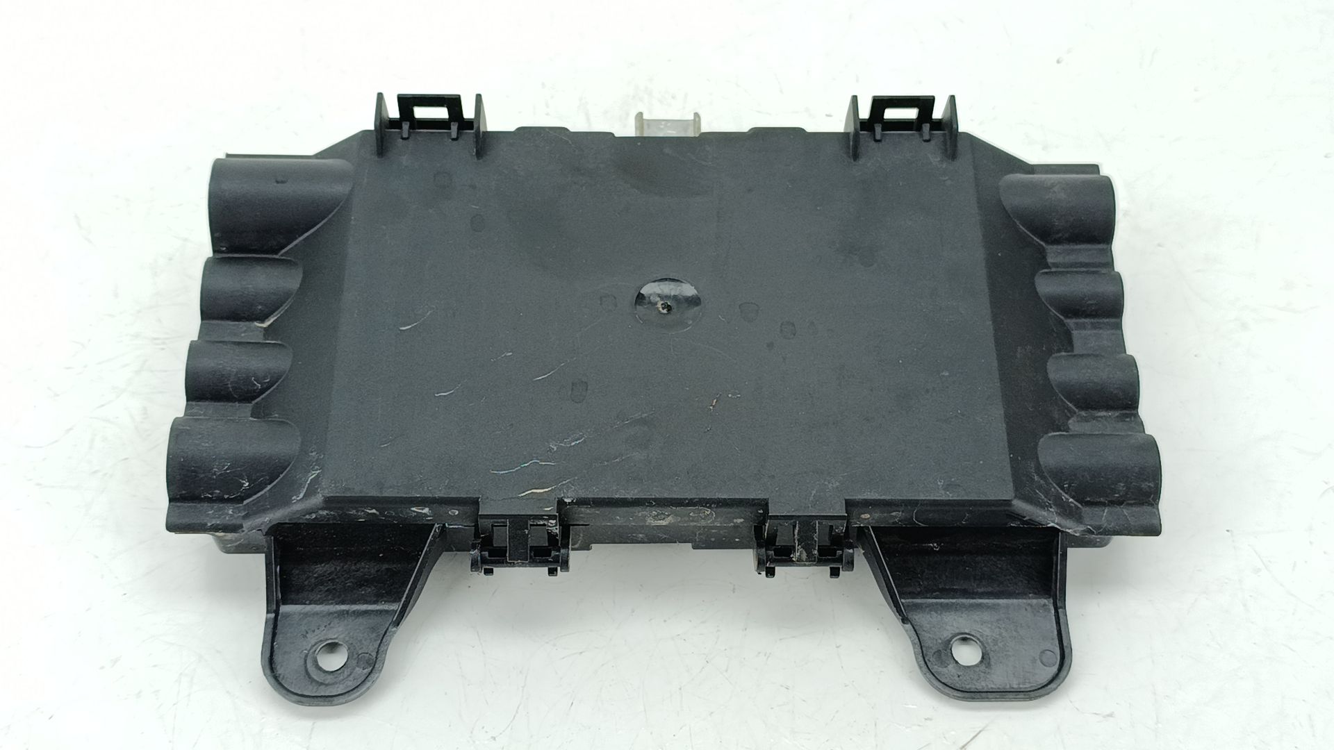 Fuse box VW CRAFTER Van (SY_, SX_) 30832102 | B-Parts