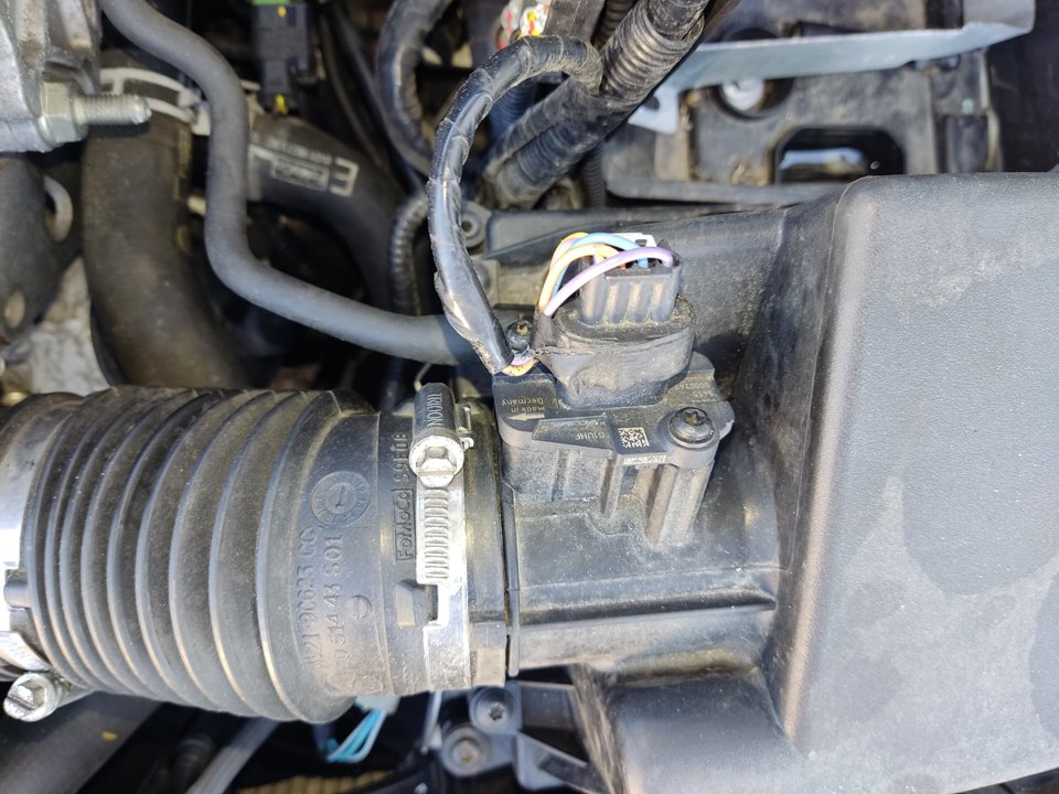 Mass air flow sensor FORD FIESTA VI (CB1, CCN) 1.5 TDCi 9312076 | B-Parts