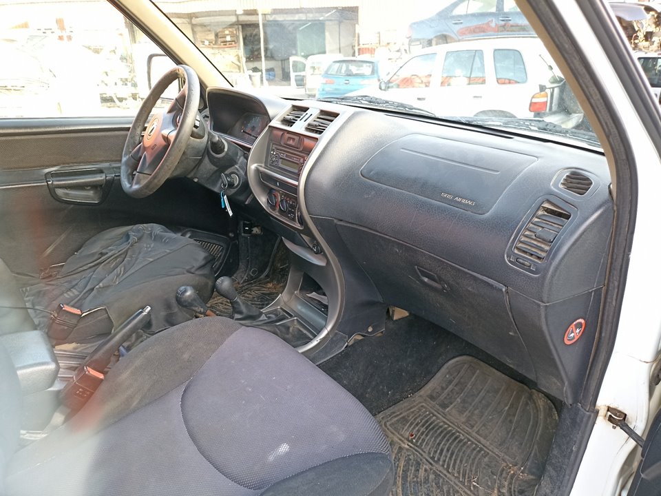 Glove box NISSAN TERRANO II (R20) 2.7 TDi 4WD 9222207 | B-Parts