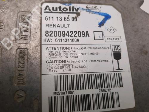 ECU airbags RENAULT MASTER III Van (FV) 2.3 dCi 100 FWD (FV0A, FV0B ...