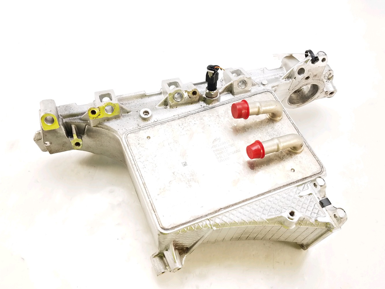 Intake manifold AUDI Q3 (8UB, 8UG) 2.0 TDI 10616558 | B-Parts