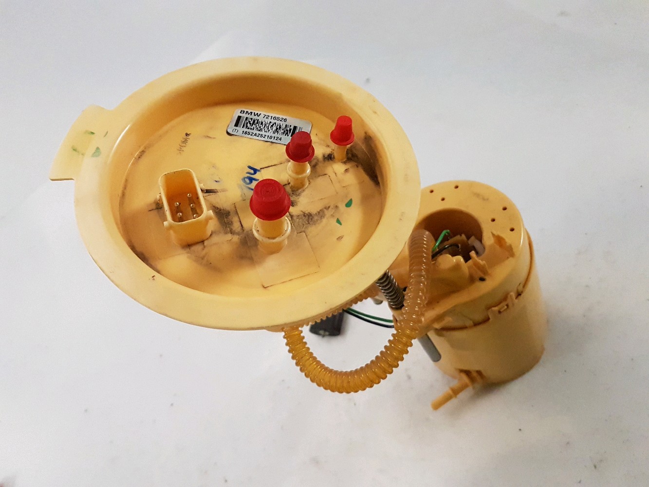 Pompe à carburant BMW X3 (F25) xDrive 30 d 10537758 | B-Parts