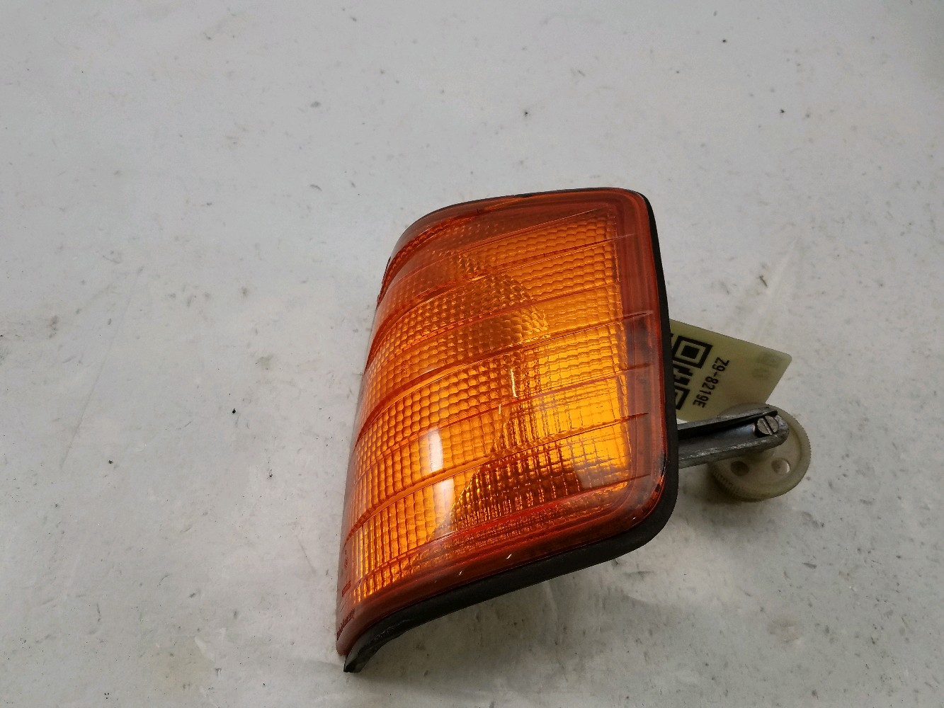 Left front indicator MERCEDES-BENZ 190 (W201) Turbo-D 2.5 (201.128 ...