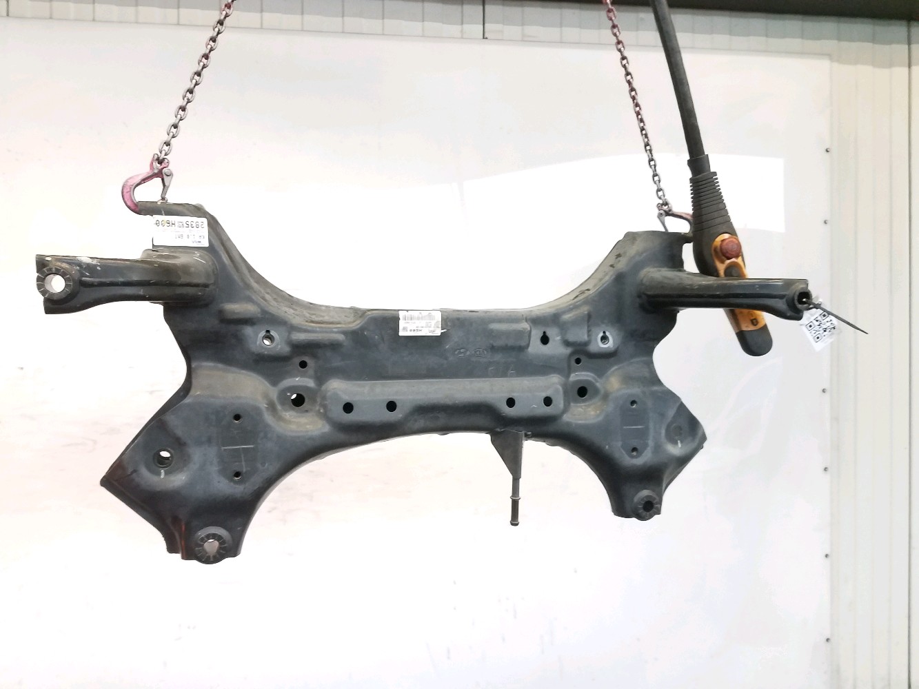 Subframe KIA STONIC (YB) 1.0 T-GDi 17944165 | B-Parts