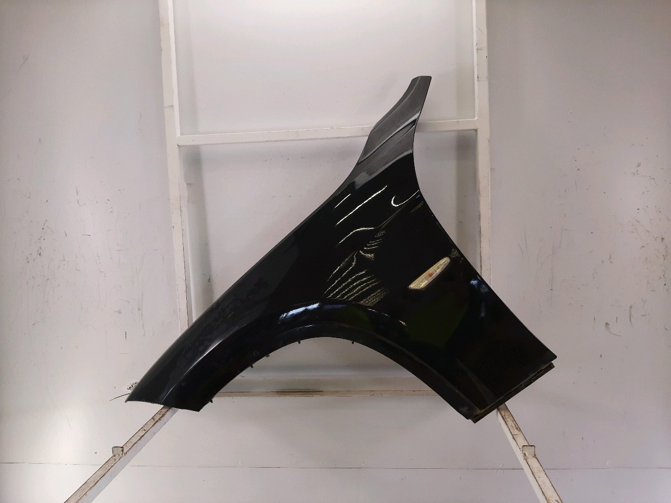 Guarda-lamas esquerdo BMW X1 (E84) 15078712 | B-Parts