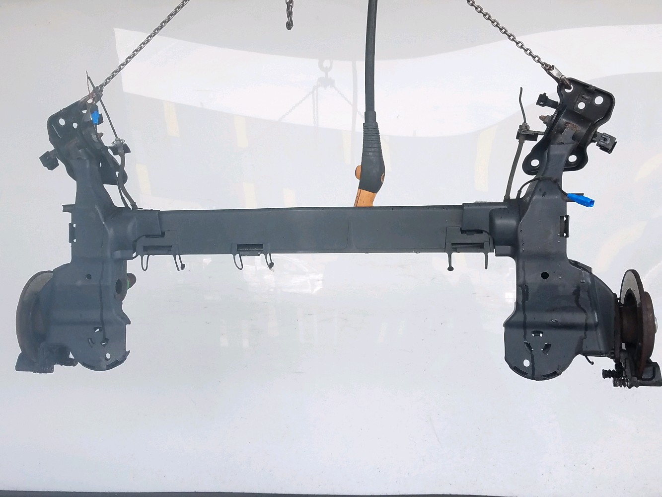 Rear axle PEUGEOT 207 CC (WD_) 1.6 HDi 10757673 | B-Parts