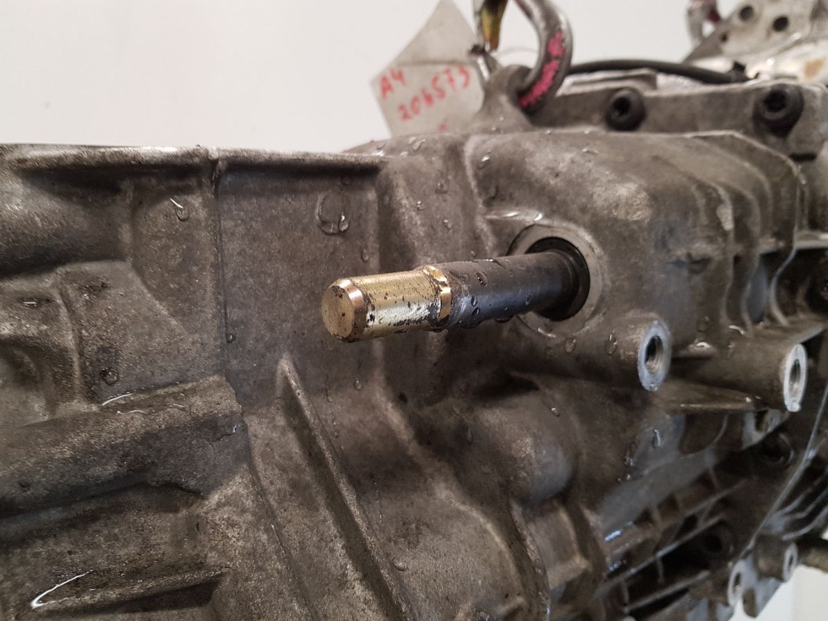 Manual gearbox AUDI A4 B6 Convertible (8H7) 2.4 10460147 | B-Parts