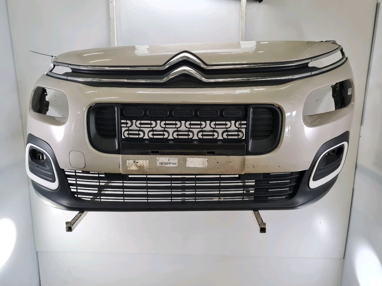 Front bumper CITROËN BERLINGO (ER_, EC_) 1.5 BlueHDi 130 (ECYHZJ ...