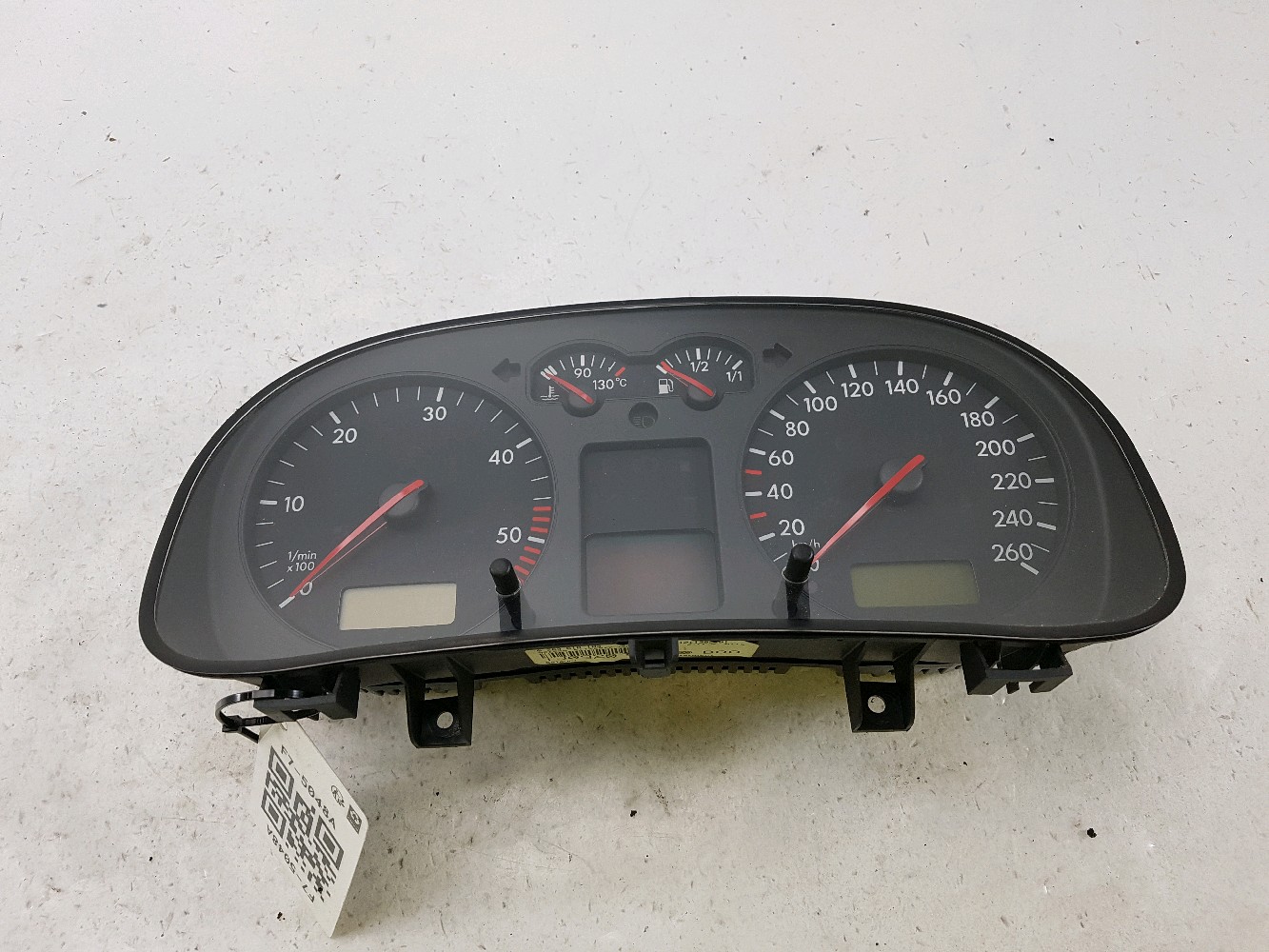Instrument cluster VW GOLF IV (1J1) 1.9 TDI 10934822 | B-Parts