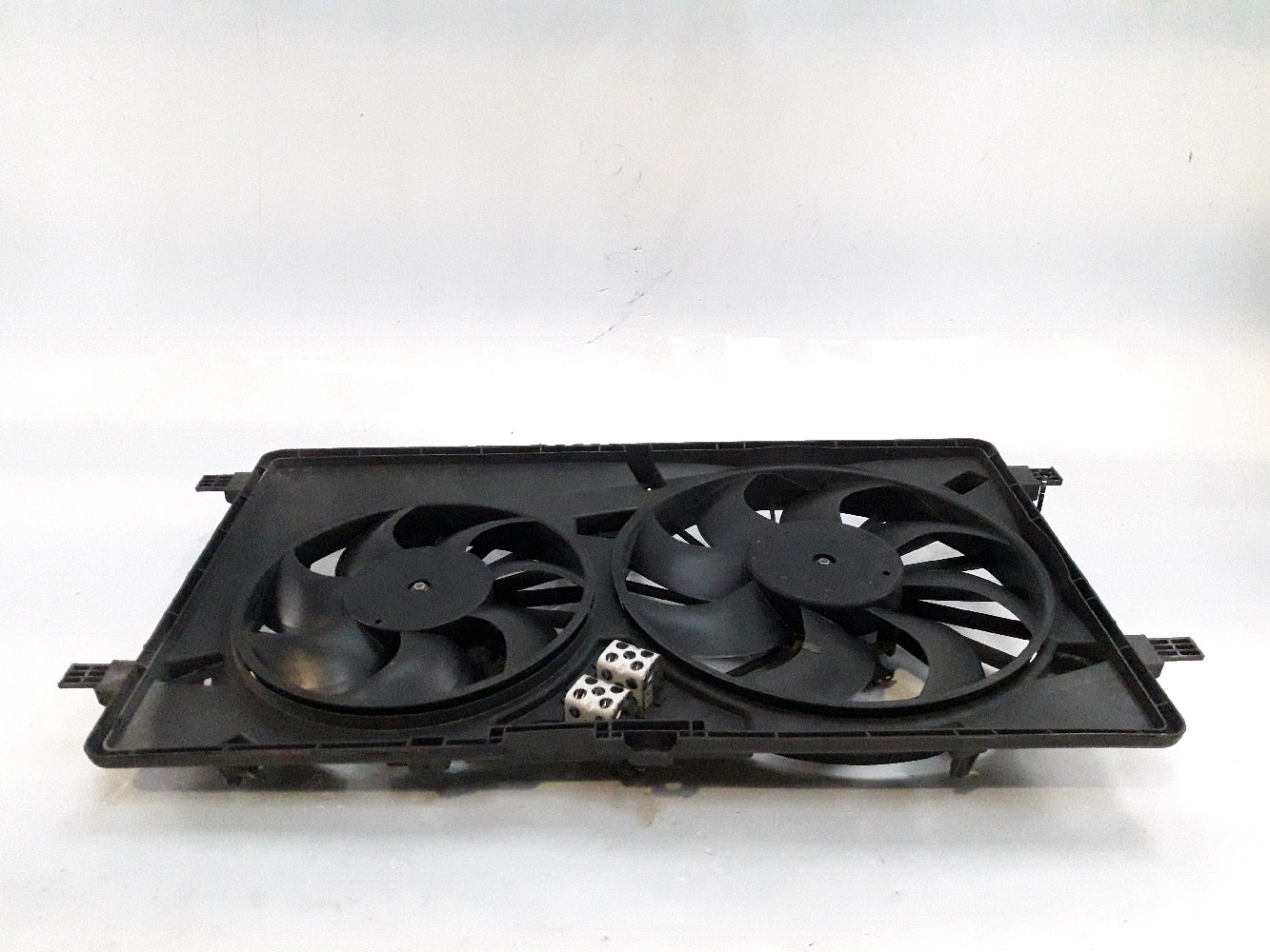 Radiator fan RENAULT MASTER III Van (FV) 2.3 dCi 145 FWD (FV0E, FV0F ...