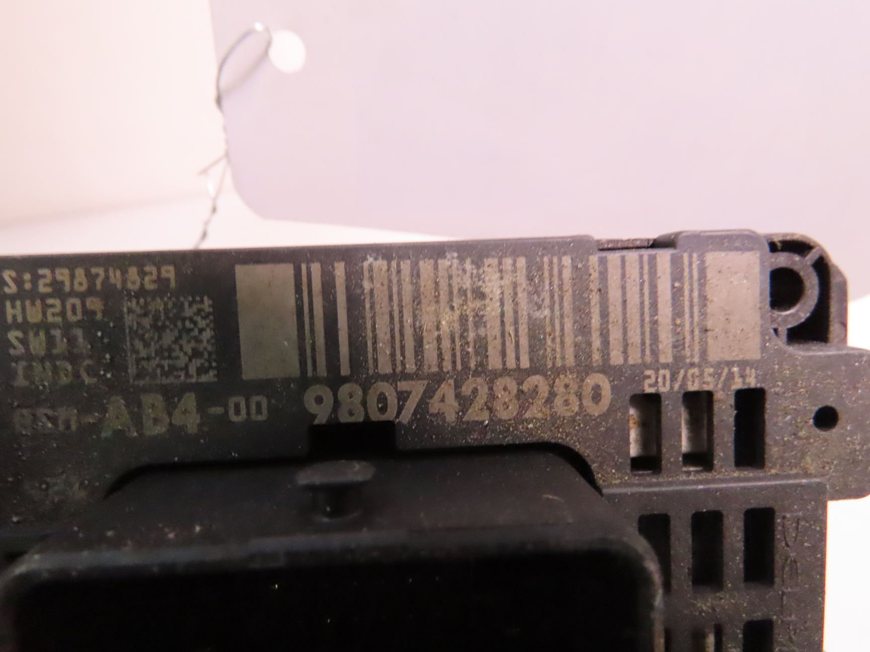 Boîte à Fusibles PEUGEOT 508 SW I (8E_) 2.0 HDi 16416933 | B-Parts