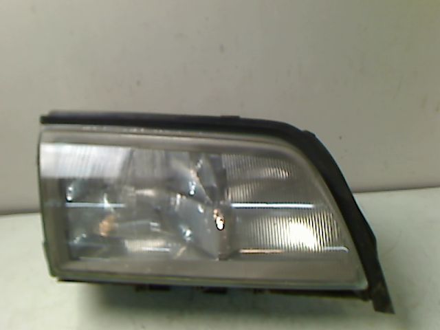 Right headlight MERCEDES-BENZ C-CLASS (W202) C 200 D (202.120) 15745714 ...