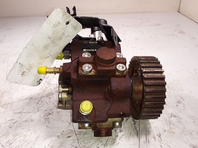 Pompe à injection PEUGEOT 308 SW I (4E_, 4H_) 1.6 HDi 8989995 | B-Parts