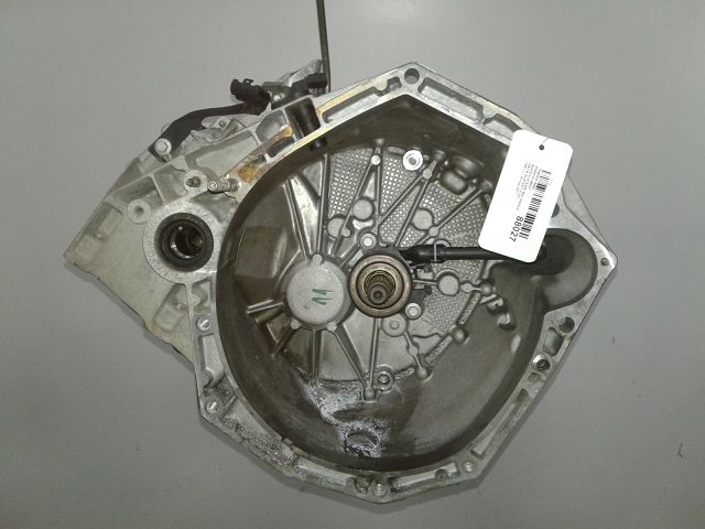 Manual gearbox DACIA DUSTER (HS_) 1.5 dCi 8977796 | B-Parts