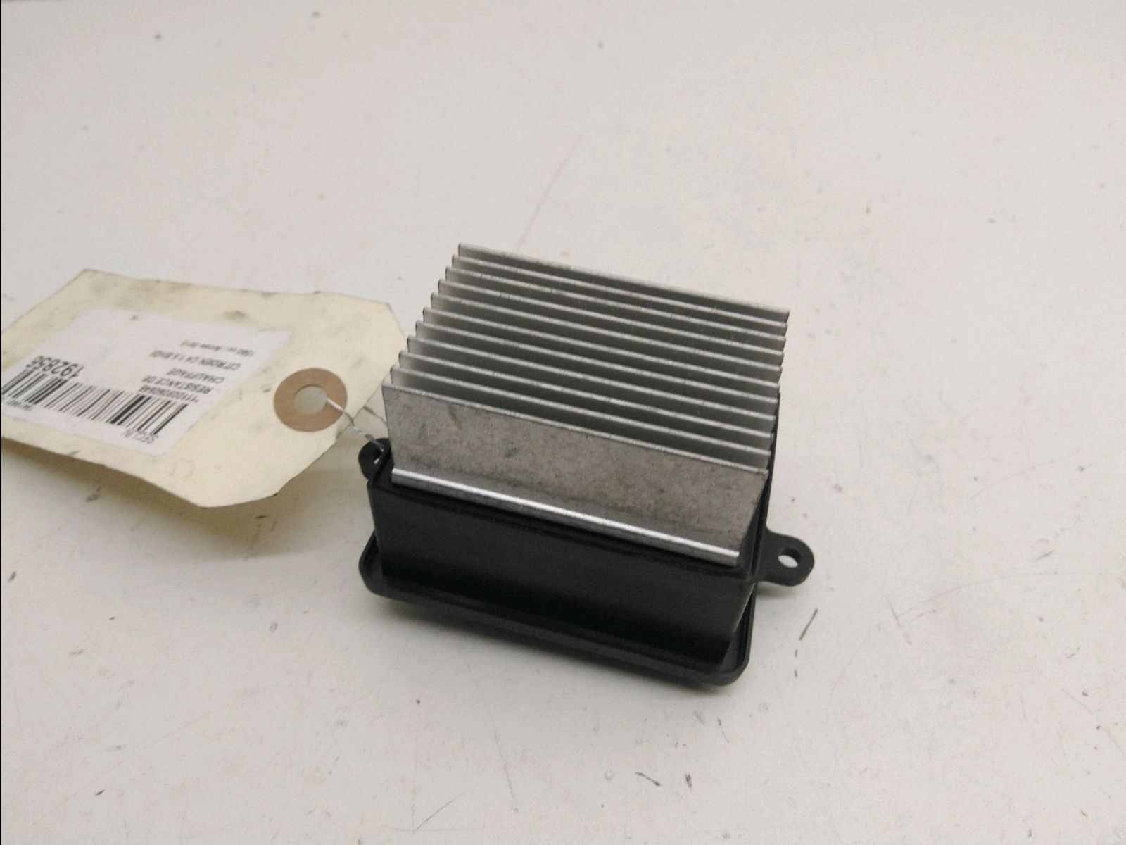 Heater resistor CITROËN C4 Picasso II 1.6 BlueHDi 120 12207738 | B-Parts