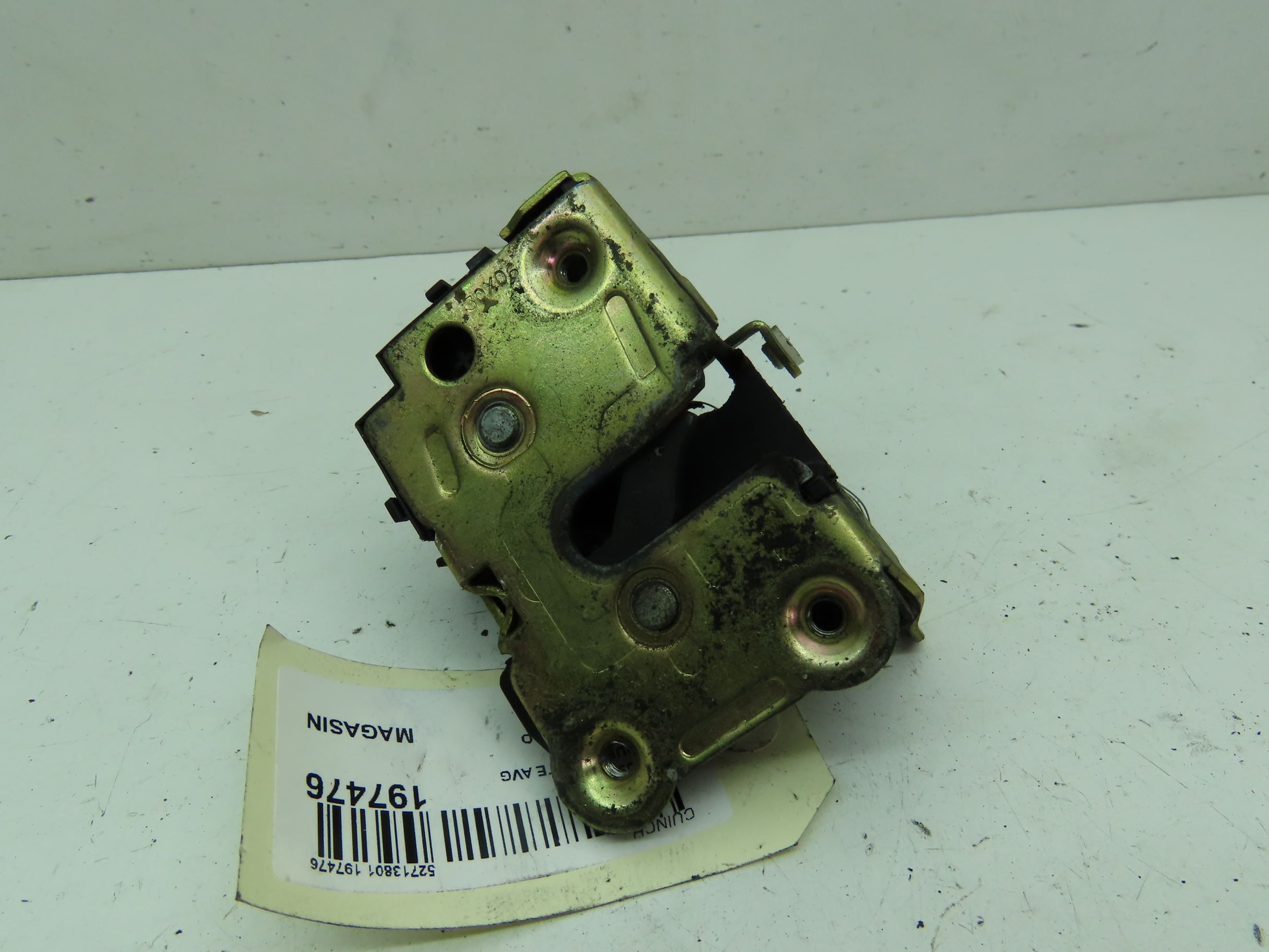 Fechadura frente esquerda RENAULT TWINGO I (C06_) 1.2 (C066, C068 ...