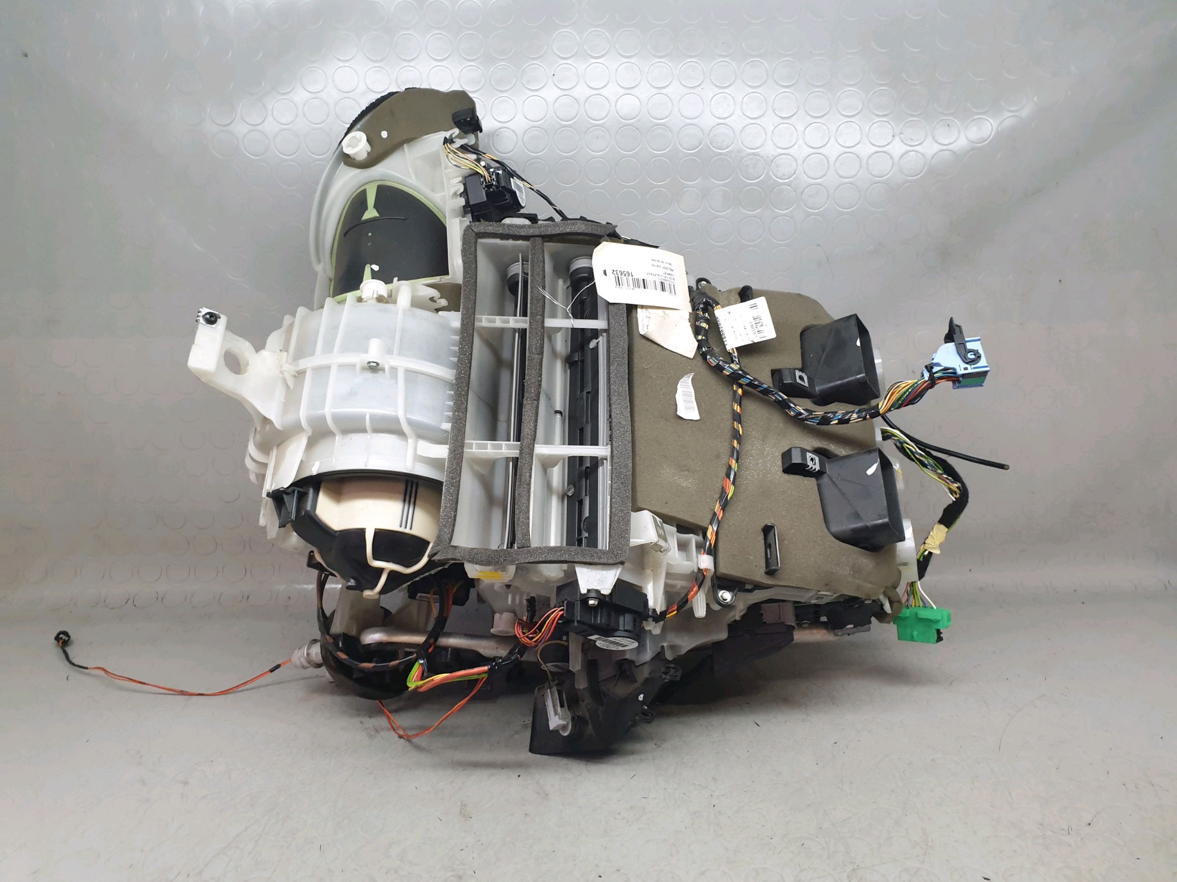Heater matrix box PEUGEOT 308 I (4A_, 4C_) 1.6 HDi 9012329 | B-Parts