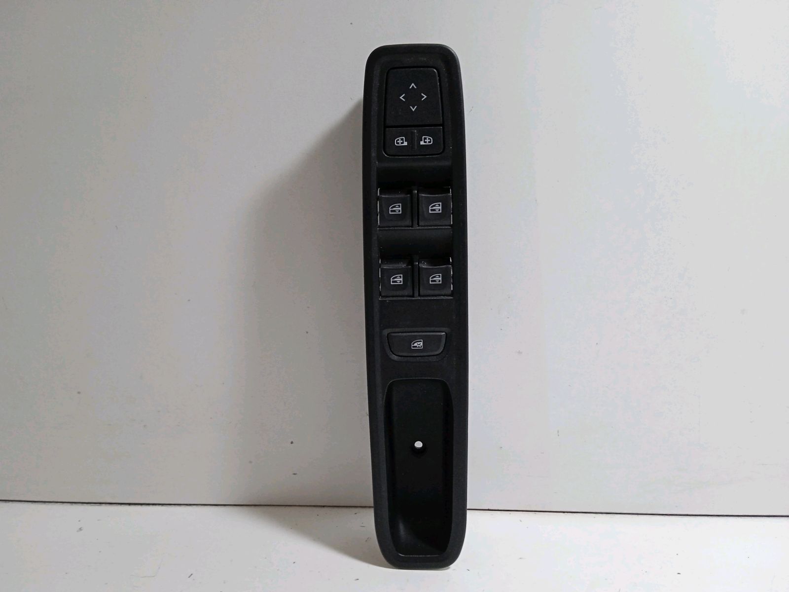 Left front window switch DACIA SANDERO III 1.0 TCe 100 ECO-G 9972079 ...