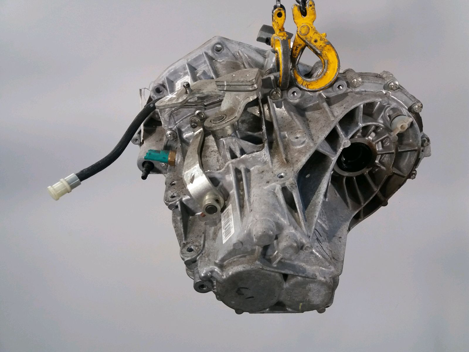 Manual gearbox DACIA DUSTER (HS_) 1.5 dCi 320105644R | B-Parts