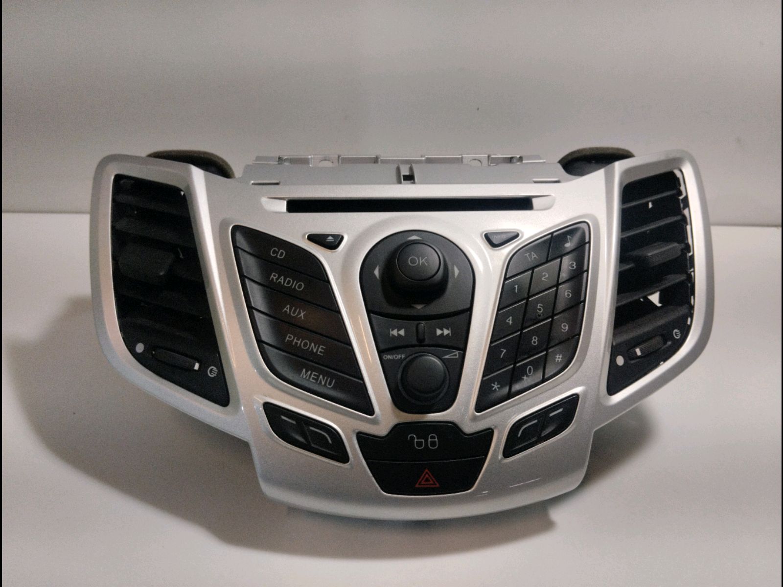 Radio FORD FIESTA VI (CB1, CCN) 1.4 TDCi 10344512 | B-Parts