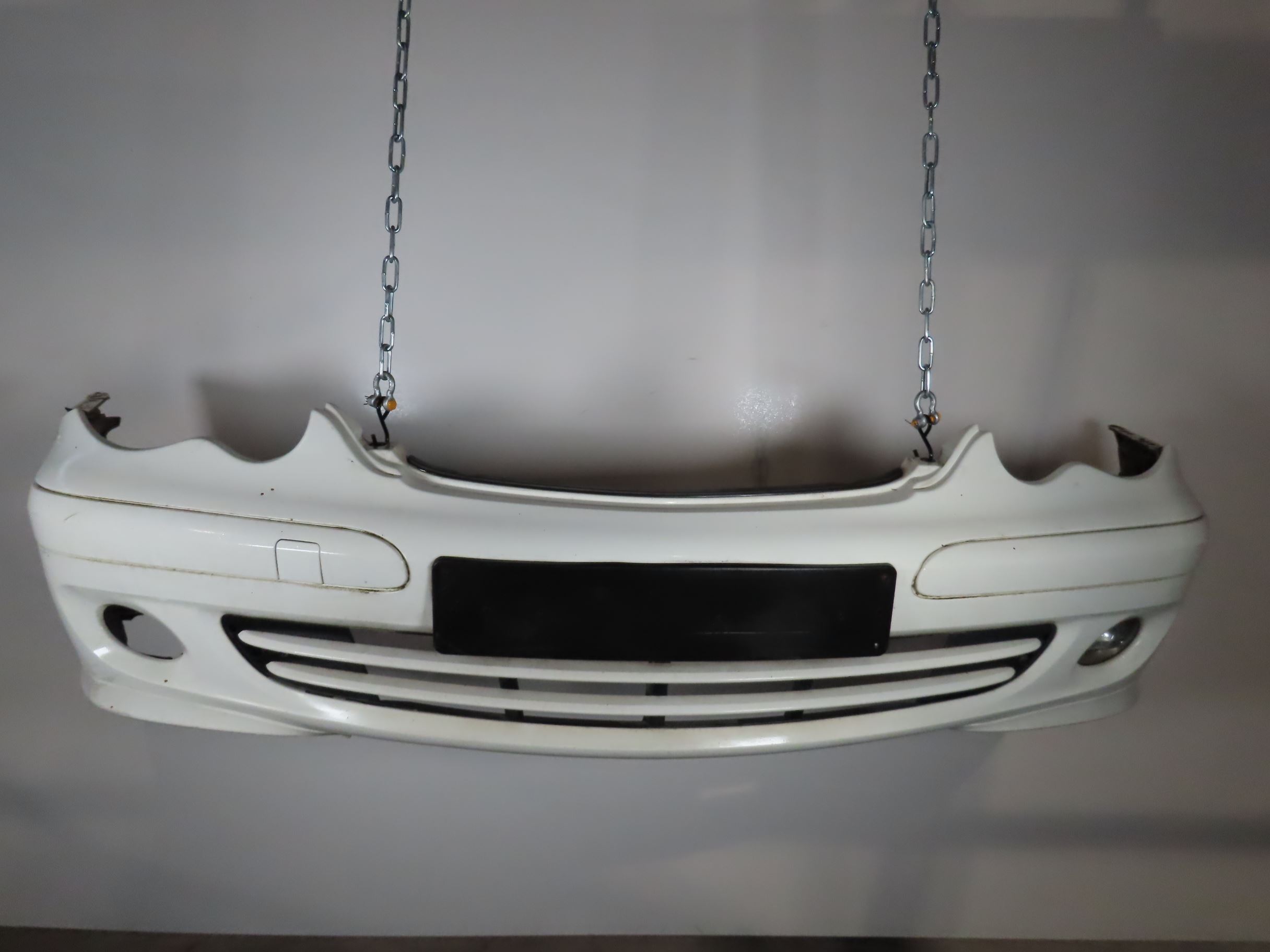 Pare-chocs avant MERCEDES-BENZ C-CLASS (W203) C 200 CDI (203.007 ...