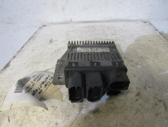 Electronic module VW TRANSPORTER V Van (7HA, 7HH, 7EA, 7EH) 2.5 TDI ...