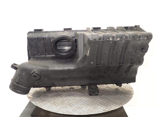 Air filter box VW GOLF V (1K1) 1.4 16V 9518123 | B-Parts