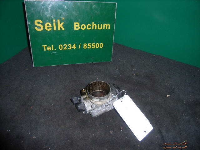 Throttle body VOLVO V40 Estate (645) 2.0 289025 | B-Parts