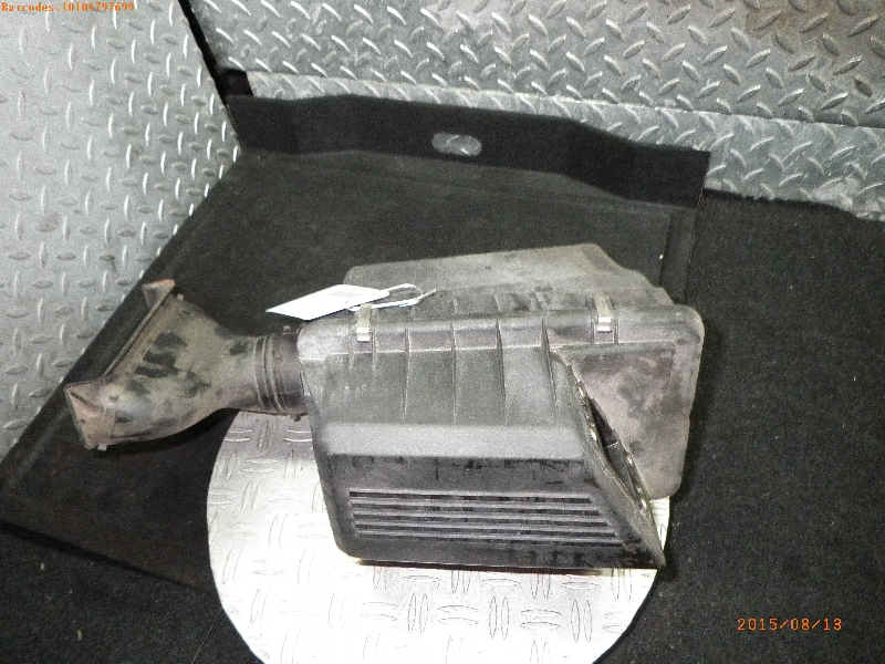 Air filter box BMW 3 (E36) 318 i 979293 | B-Parts