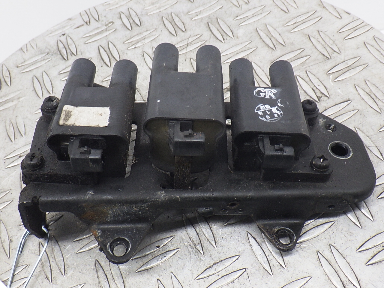 Ignition coil HYUNDAI COUPE (GK) 2.7 V6 948043 | B-Parts