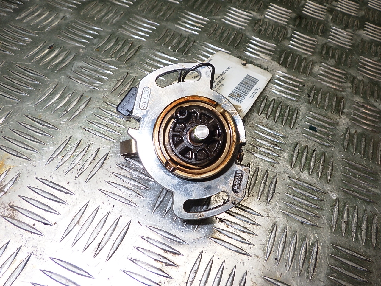 Ignition distributor VW GOLF III (1H1) 1.6 959365 | B-Parts
