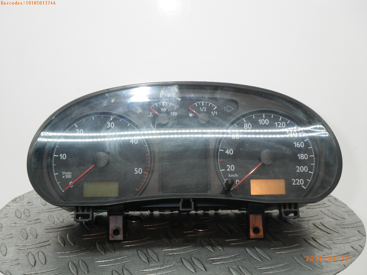 Instrument cluster VW POLO (9N_) 1.4 TDI 960521 | B-Parts
