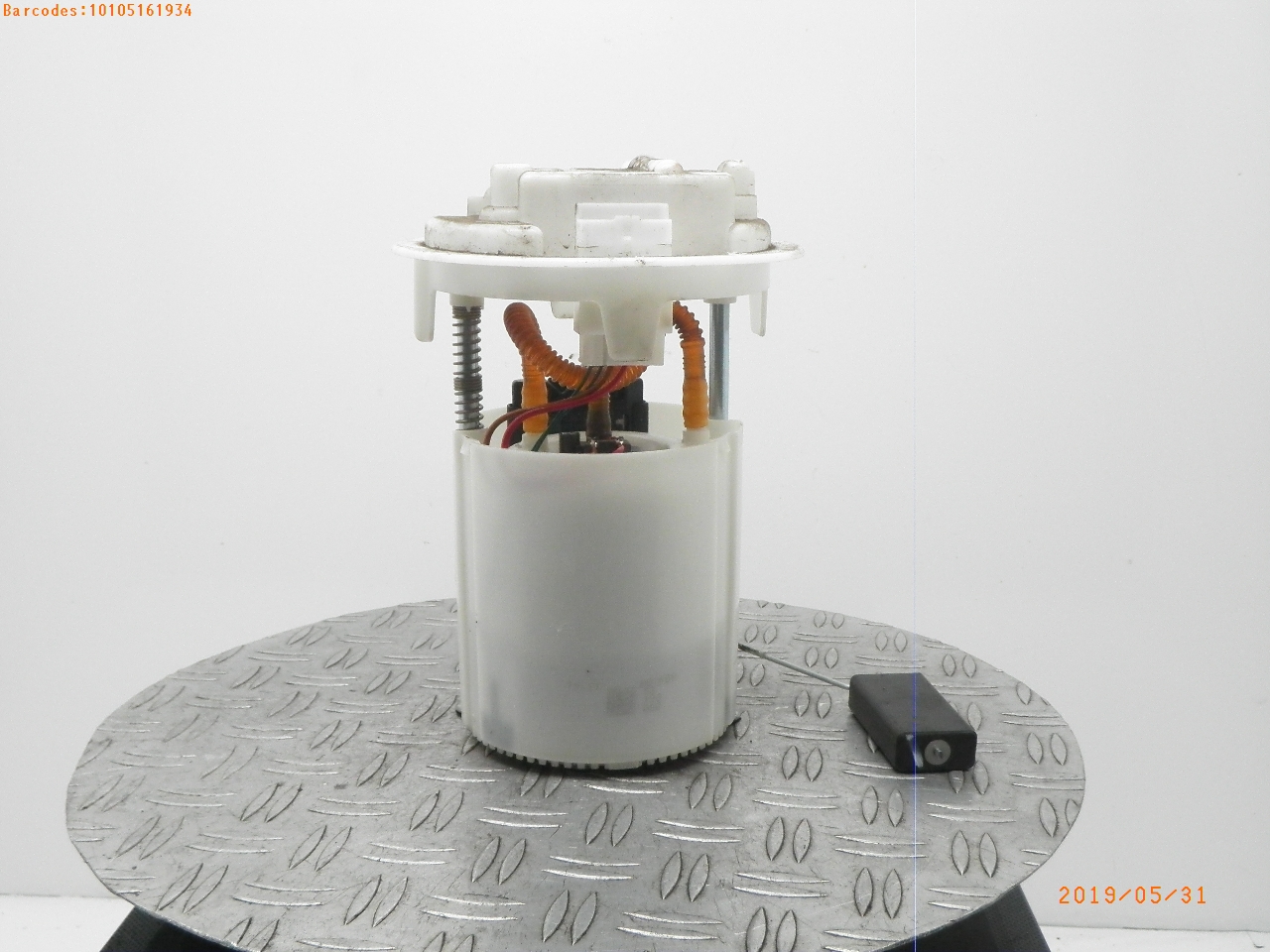 Fuel pump PEUGEOT 207 (WA_, WC_) 1.4 16V PEUGEOT: 1525GY , 1525PY ...