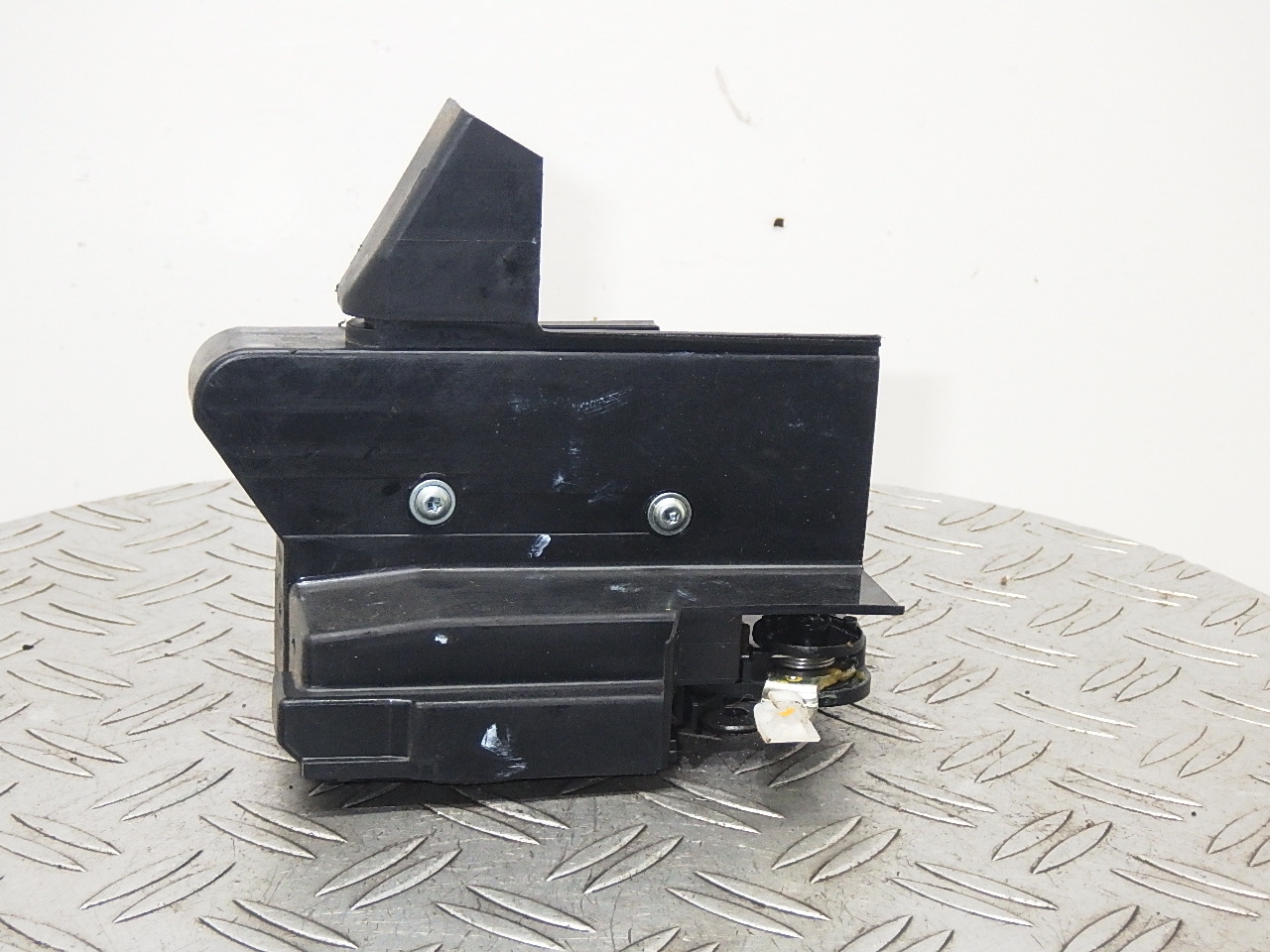 Rear right lock DACIA SANDERO II TCe 90 (B8M1, B8MA, B8AC) 8241065 | B ...