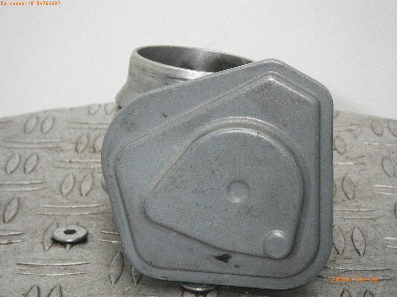 Throttle body BMW 1 (E81) 118 d 306899 | B-Parts