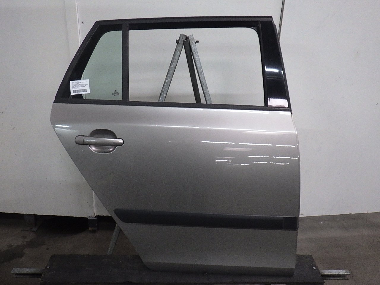 Right rear door SKODA FABIA II Combi (545) 1.4 4932601 | B-Parts